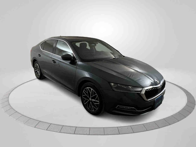 Used Skoda Octavia 2021 for sale in Egypt | Sylndr
