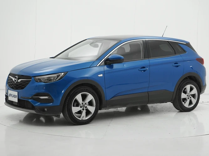 Used Opel GRAND LAND 2020 for sale with installments up to 7 years | Sylndr